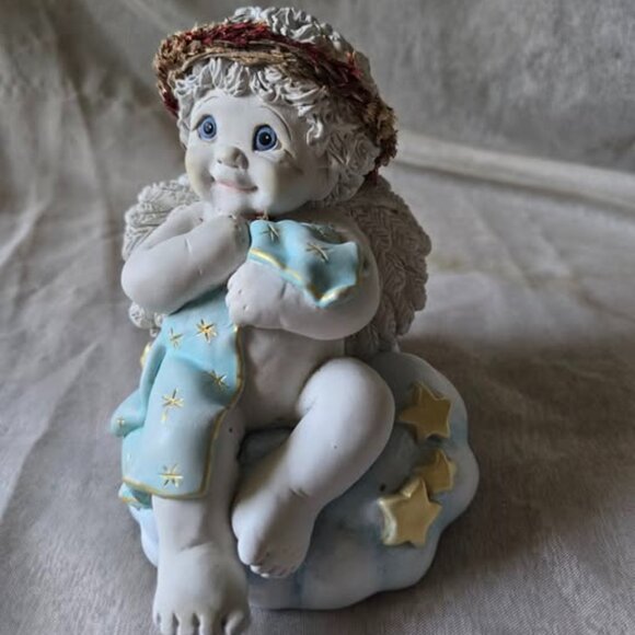Accents | Starry Eyed Dreamsicles Rare Figurine Holding Wstars Large ...